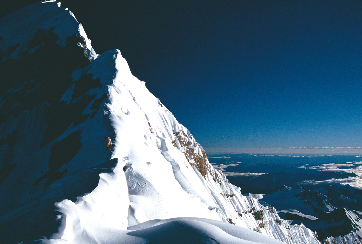 On Top Of The World: Everest Legend Apa Sherpa | Destinations Magazine